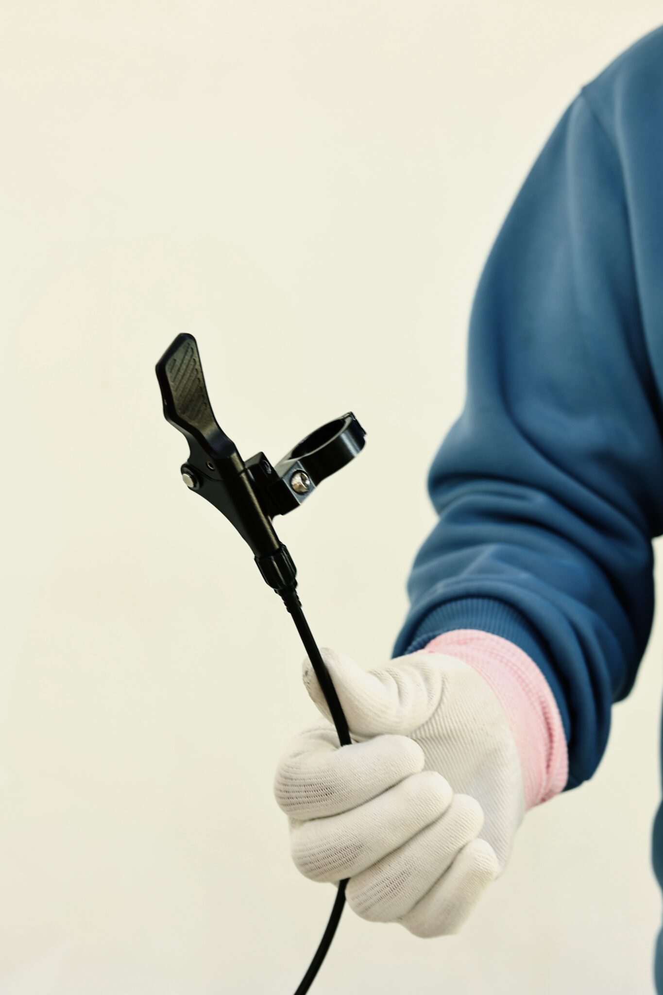 Dropper Seatpost Control Button Assembly Instructions - FreyBike