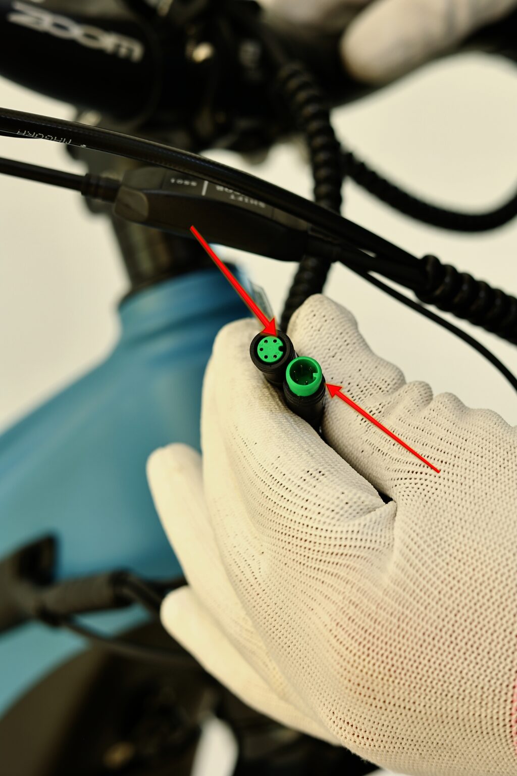 Display cable Connector Assembly Instructions - FreyBike